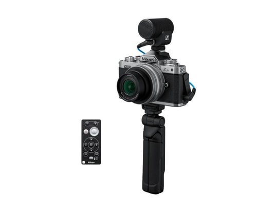 Nikon z fc + z 16-50mm f/3.5-6.3 vr silver kit vlogger avec trépied + micro + télécommande NIKON ...