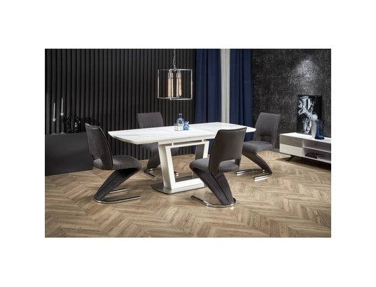 Les Deals De Carellia