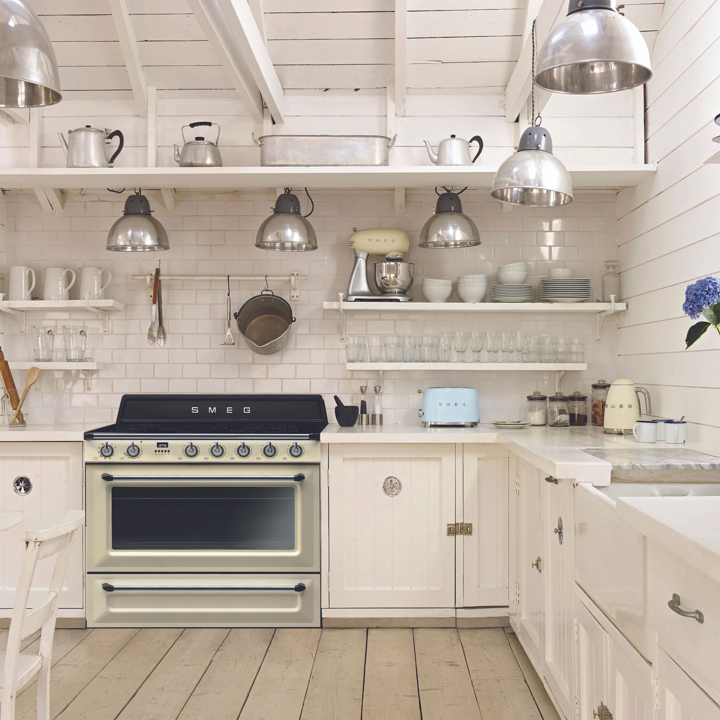 Piano de cuisson SMEG TR90IP2 Pas Cher - UBALDI.com